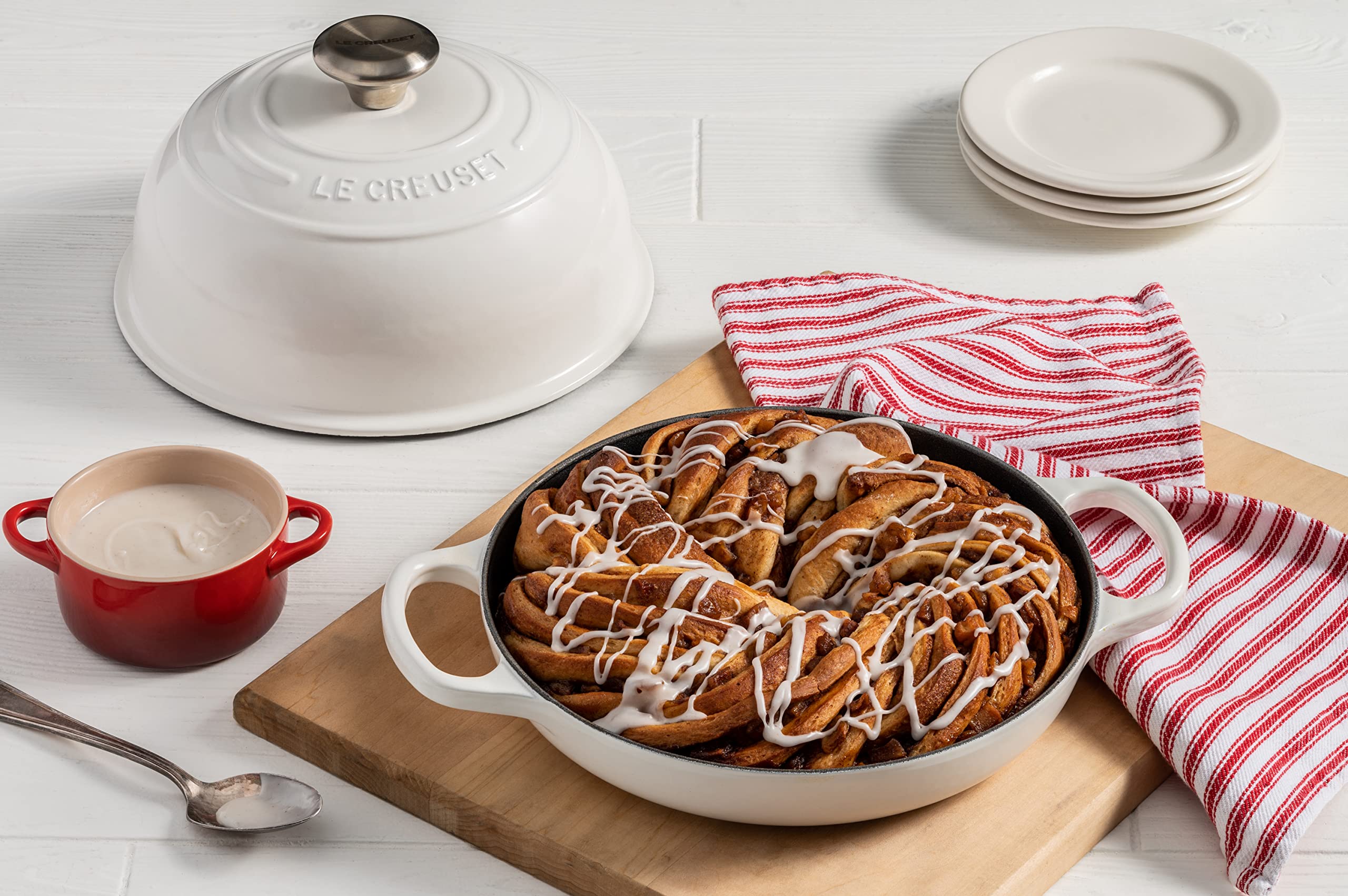 Le Creuset Enameled Cast Iron Bread Oven, White, 1.75 qt.