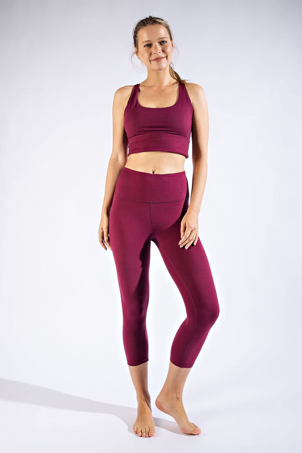 Hype Up Women's High Waisted Buttery Super Soft Capri Length Activewear Legging (S-3X) Burgundy