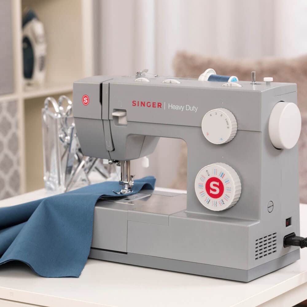 Singer 4452EXTBUND Heavy Duty 4452 Sewing Machine with Extension Table