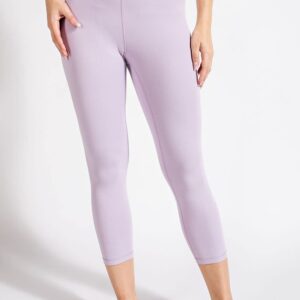 Hype Up Women's High Waisted Buttery Super Soft Capri Length Activewear Legging (S-3X) Lavender