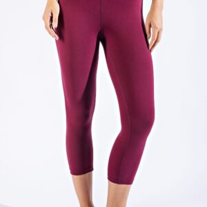 Hype Up Women's High Waisted Buttery Super Soft Capri Length Activewear Legging (S-3X) Burgundy