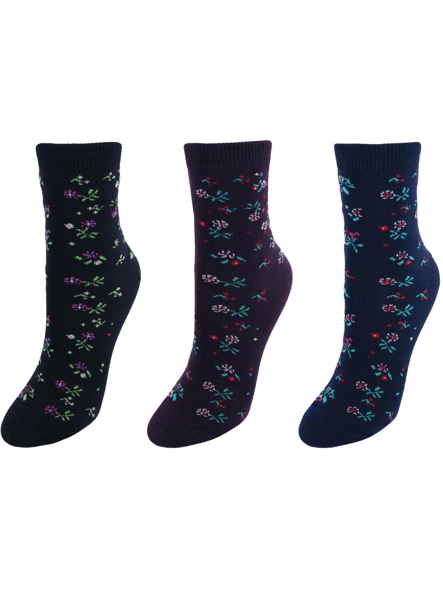 CTM® Women's Assorted Flower Patterned Crew Socks (3 Pairs), Multiple