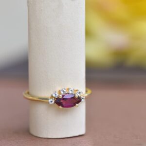 YoTreasure 0.75 Ct. Rhodolite Garnet & White Topaz 10K Yellow Gold Ring