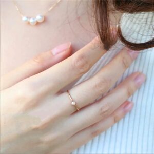 WDIYIEETN 18K Gold Plated Simple Pearl Ring Four Claw Round Dainty Pearl Ring Ladies Wedding Ring (5)