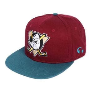 mighty ducks #96 conway different logo classic duck hat men's flat cap hip hop red（cyan） size (s-xl)