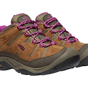 KEEN Women's Circadia Vent Low Height Breathable Hiking Shoes, Syrup/Boysenberry, 9.5