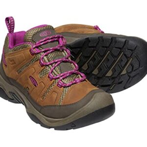 KEEN Women's Circadia Vent Low Height Breathable Hiking Shoes, Syrup/Boysenberry, 9.5