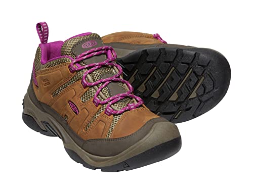 KEEN Women's Circadia Vent Low Height Breathable Hiking Shoes, Syrup/Boysenberry, 9.5