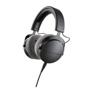 beyerdynamic dt 700 pro x studio monitoring closed back headphones (renewed)