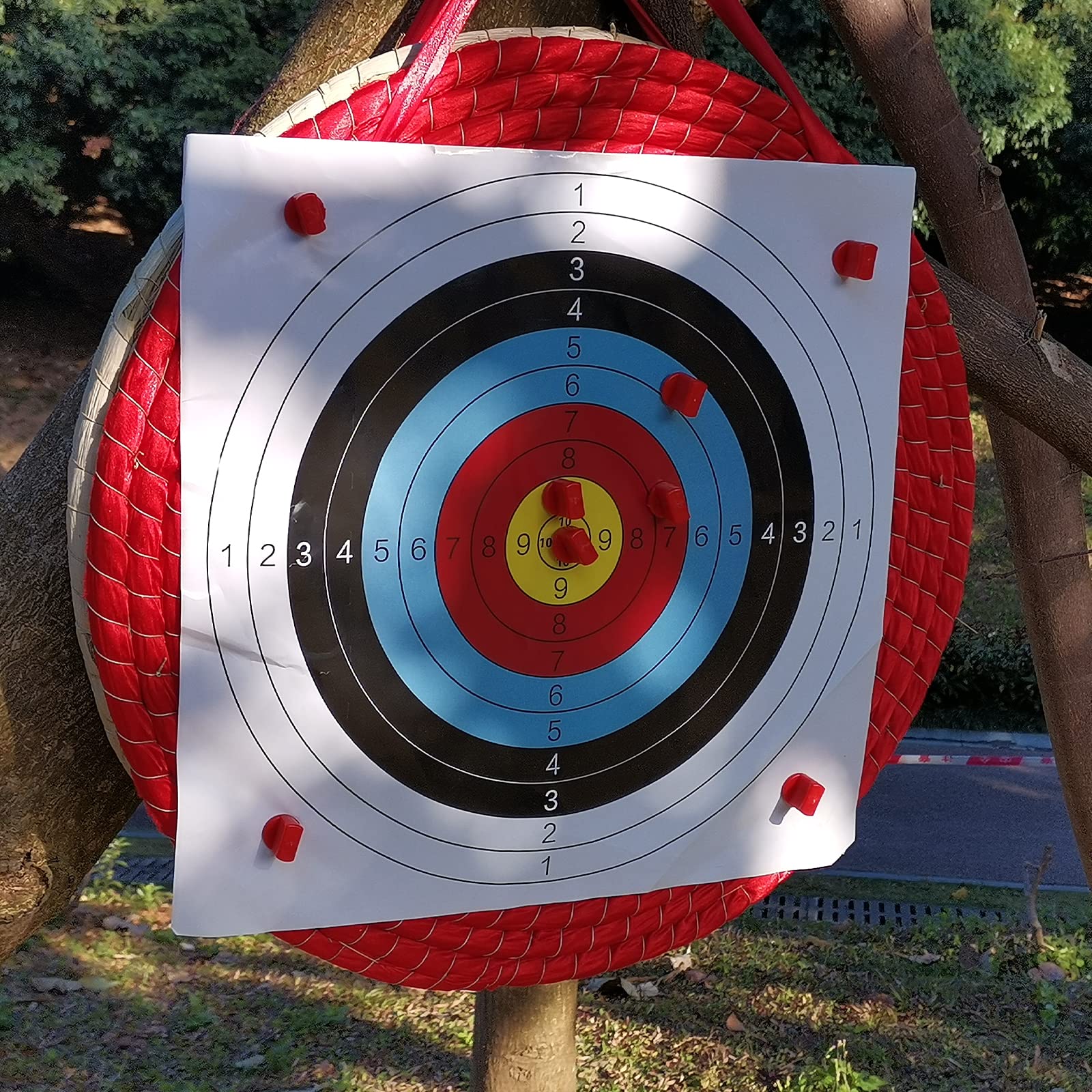 Traditional Hand-Made Straw Archery Target, 19.6 * 19.6 Target with Rope Handle Paper and Archery Accessory Tools for Home Outdoor Shooting Practice (2-Layer)