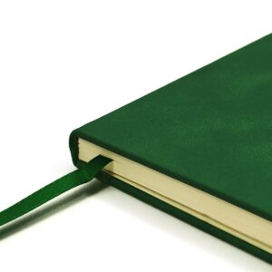 Silvine A4 Executive Hardback Notebook/Journal Green. 160 Lined Pages of 90gsm Premium Ivory Paper, British Racing Green (198BRG)