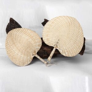 Handmade Folding Fan Vintage Hand-Woven Fan innovative Handmade Cattail Leaf Braided Round Fan, Chinese Style Natural Handheld Palm-leaf Fan Cool Fan Exquisite Handicraft Perfect For Summer, Home Deco