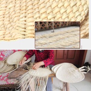 Handmade Folding Fan Vintage Hand-Woven Fan innovative Handmade Cattail Leaf Braided Round Fan, Chinese Style Natural Handheld Palm-leaf Fan Cool Fan Exquisite Handicraft Perfect For Summer, Home Deco