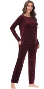 cozziplus women velour lounge set 2 piece velvet pajama set sweatsuit crew neck sweatshirt and elastic waist sweatpant(burgundy,m)