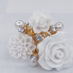 CZ Three White Flower Pearl Open Band Ring for Women Girls Gold Plated Cubic Zirconia Imitation Pearls Resin Rose Flowers Statement Adjustable Expandable Finger Rings Comfort Fit Christmas Jewelry