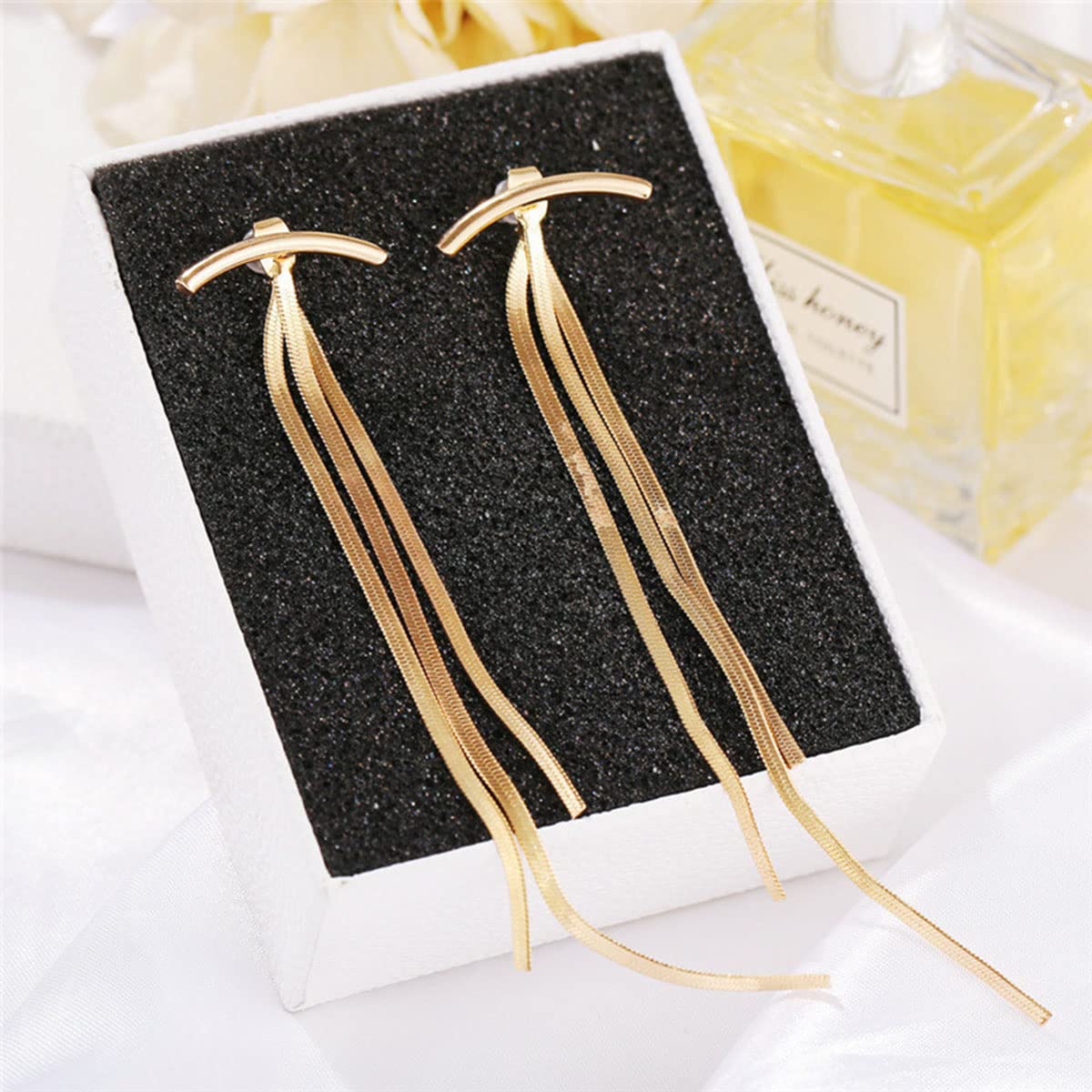 Long Tassel Dangle Earrings for Women Gold Silver Chain Tassel Earrings Punk Sleek Metal Chain Earrings Hypoallergenic Lightweight Tassel Drop Earrings (Gold2)