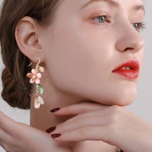 LAKIYOYO Pink Flower Dangle Earrings for Women Cute Pearl Leaf Sakura Leaf Earrings Fairy Statement Summer Refreshing Seaside Idyllic Holiday Earrings