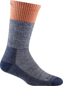 darn tough (style 1983) women's scout hike/trek sock - (sunstone, small)