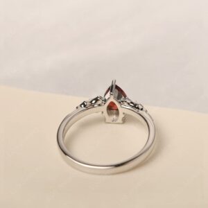 LUO S925 Sterling Silver 1.01 ct Garnet Ring Pear Shaped Unique Vampire Bat Ring Animal Promise Ring Statement Ring Gifts for Women US Size 8.5