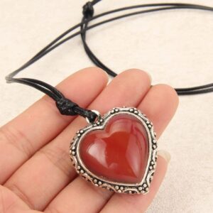 GelConnie Leather Pendants for Women Red Heart Necklace Alloy Agate Pendant Necklace Ethnic Brown Leather Necklace Choker Chunky Pendant Necklaces