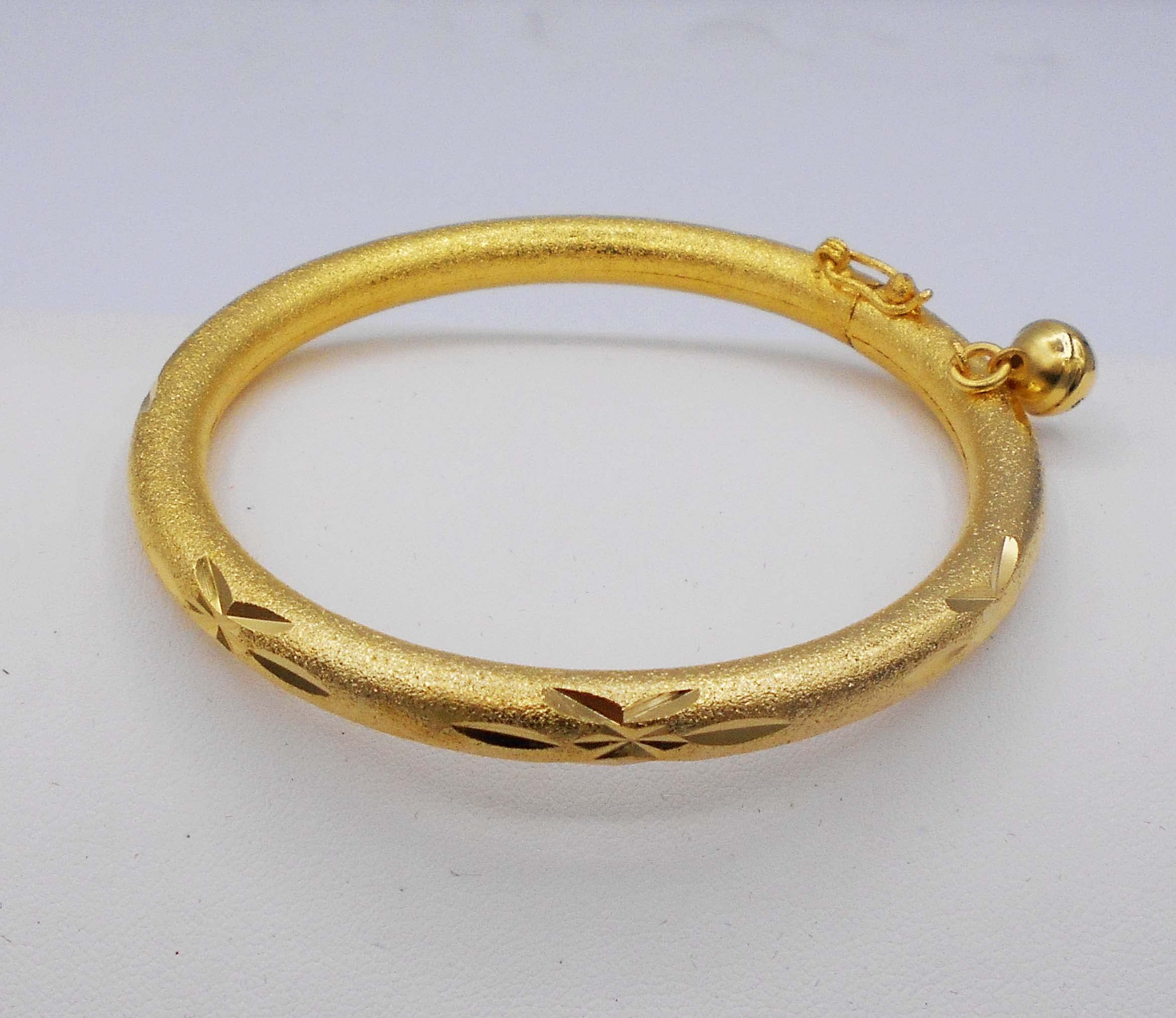 Arrawana77 Bangle Gold Plated 23K 24k Thai Baht Yellow Gold Filled Bracelet Women Jewelry form Thailand