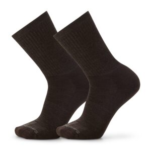 smartwool everyday light cushion merino wool solid rib crew socks for men and women (2 pack)