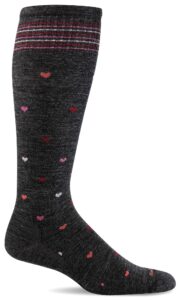 sockwell women's full heart moderate graduated compression sock, charcoal - m/l