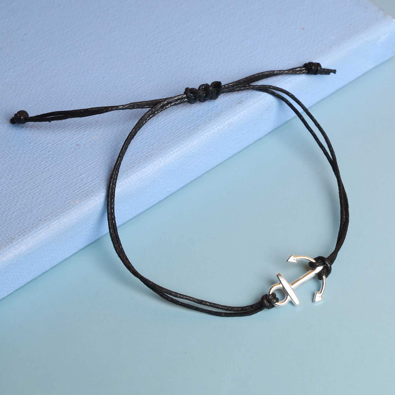 Yheakne Boho Layered Leather Bracelet Black Cord Anchor Bracelet Adjustable Wax String Bracelet Sailor Bracelet Hand Chain Jewelry for Women and Girls (Silver)