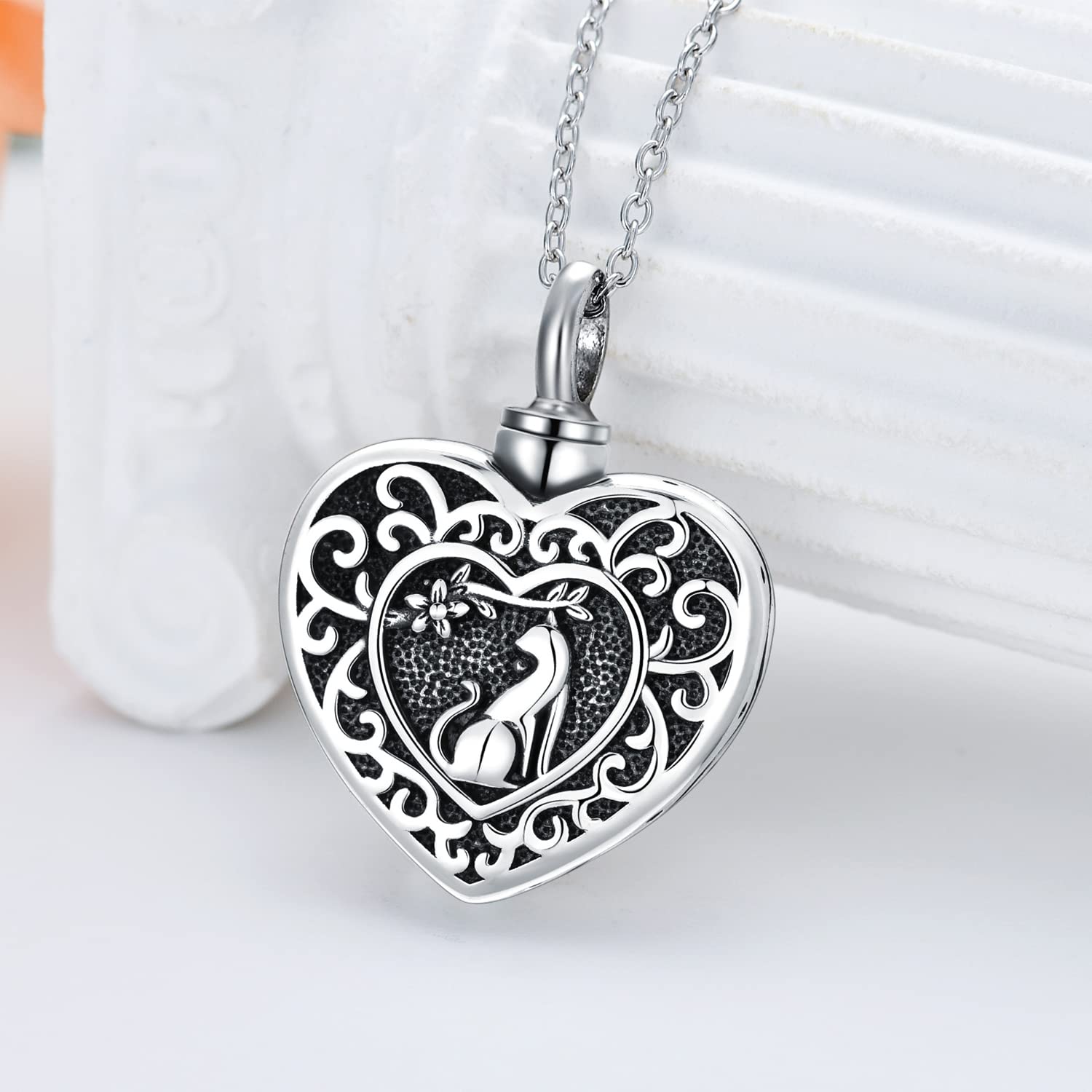 LONAGO Urn Necklace for Cat 925 Sterling Silver Always in My Heart Cat Ashes Memorial Pendant Necklace Jewelry