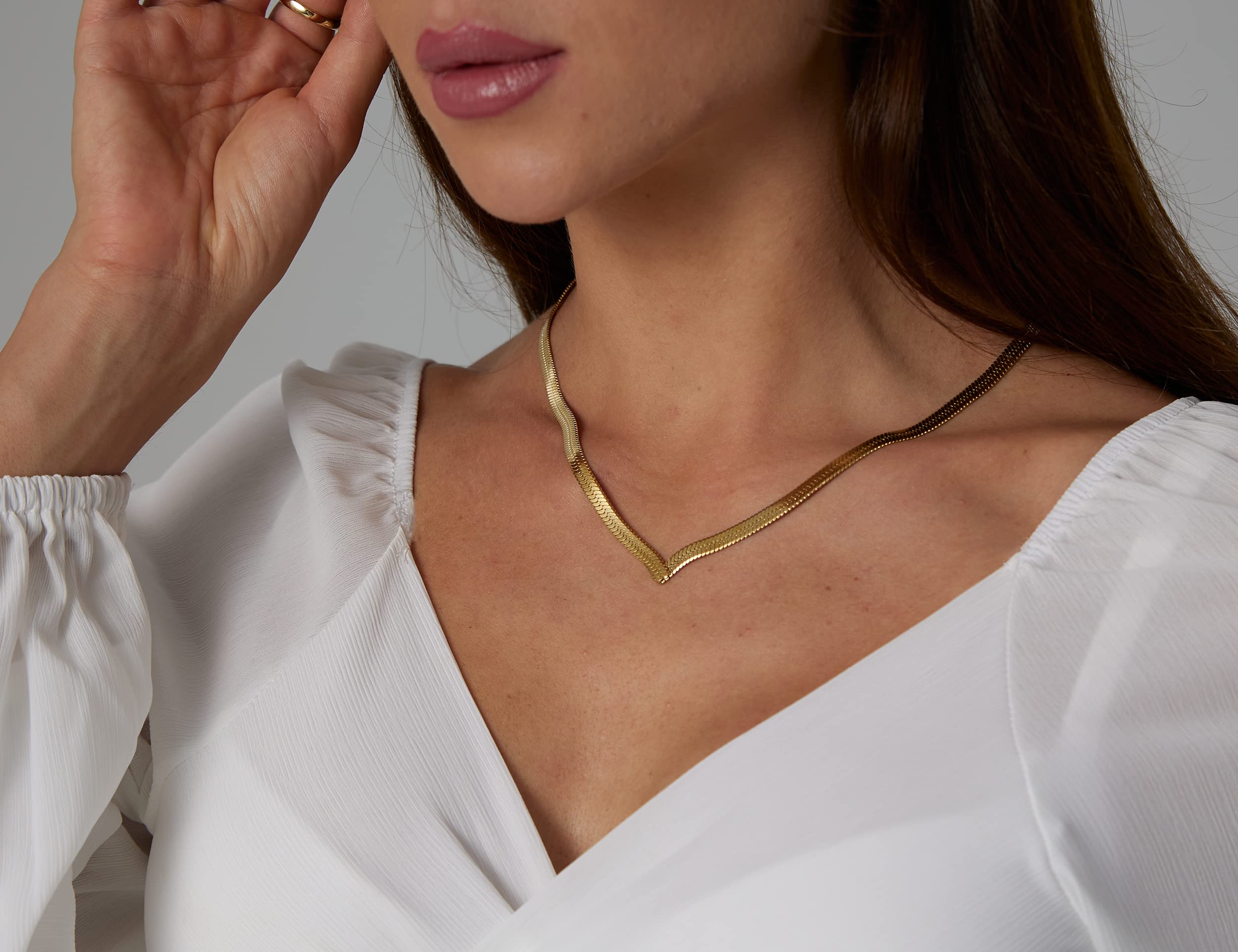 JECOMY Dainty Gold Layered Necklaces for Women 18K Gold Plated Stacked Herringbone Choker Necklace Coin Pendant Snake Chain Necklace Trendy Rope Paperclip Layering Necklace Set for Women