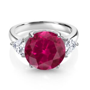 Gem Stone King 925 Sterling Silver Red Created Ruby and White Moissanite 3-Stone Ring For Women (7.94 Cttw, Round 12MM, Trillion 5MM, Available In Size 5, 6, 7, 8, 9)