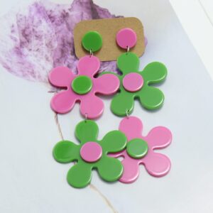 Y2K Acrylic Large Flower Drop Earrings,Big Double Flower Petals Dangle Earring Resin Daisy Flower for Women Party Accessories (Green Pink)