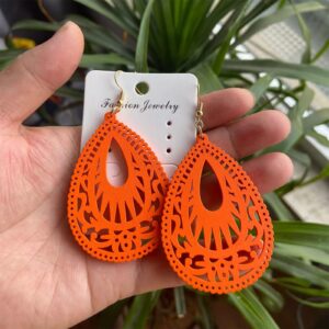 MALOYANVE Bohemian Wood Earrings for Women Handmade Natural Retro Lightweight Teardrop Geometric Hollow Wooden African Dangle Drop Geometric Statement Earrings Boho Vintage Ethnic (Orange)