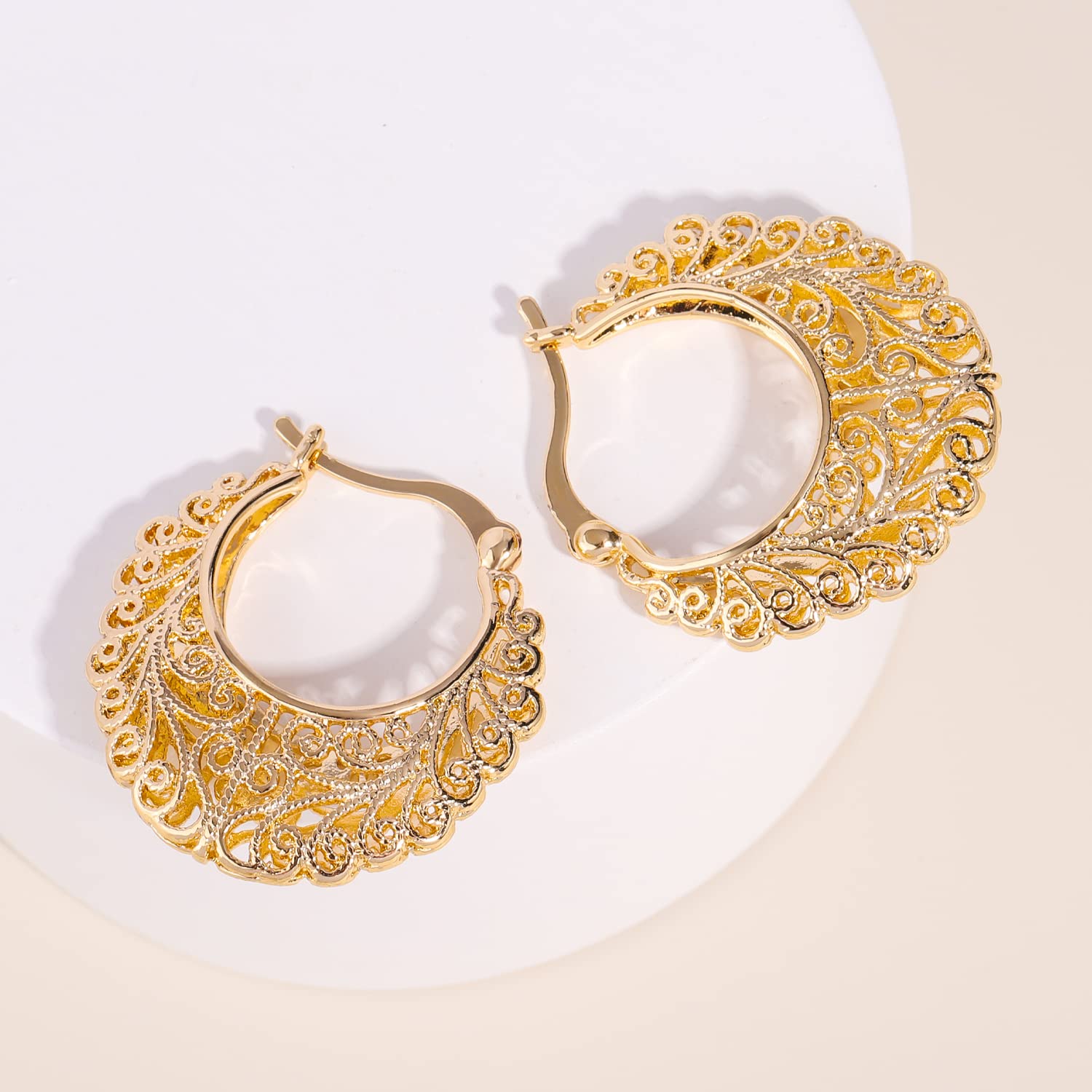 Jiulory Golden Filigree Earrings Vintage Filigree Hoop Earrings Oval Hollowed Gold Plated Dangle Earrings Click-Top Boho Yellow Fashion Earrings for Women