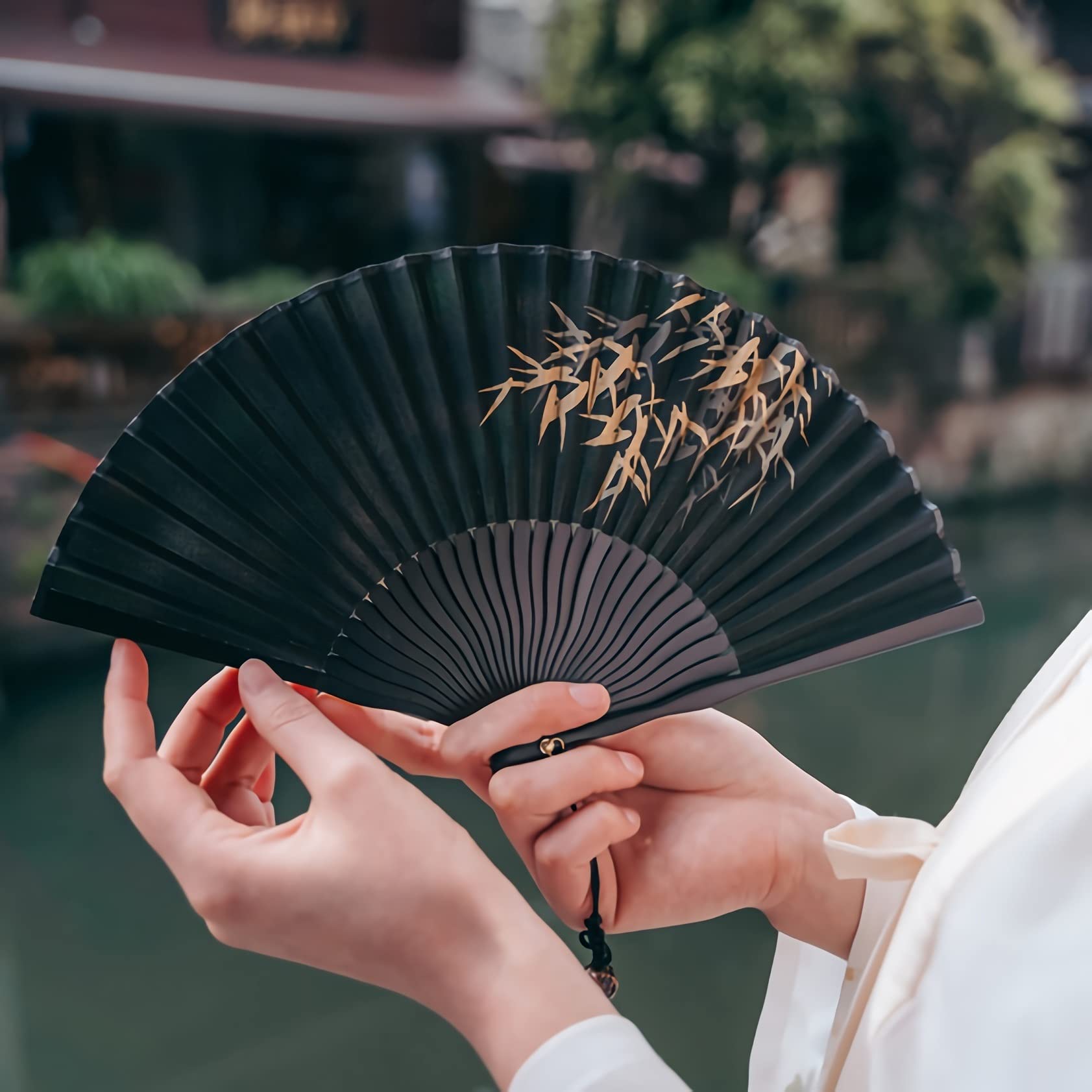 Small Black Folding Fans, Chinese Bamboo Leaf Pattern Hand Fan Folded Purse Hand Fan with Fabric Sleeve and Tassel, for Women