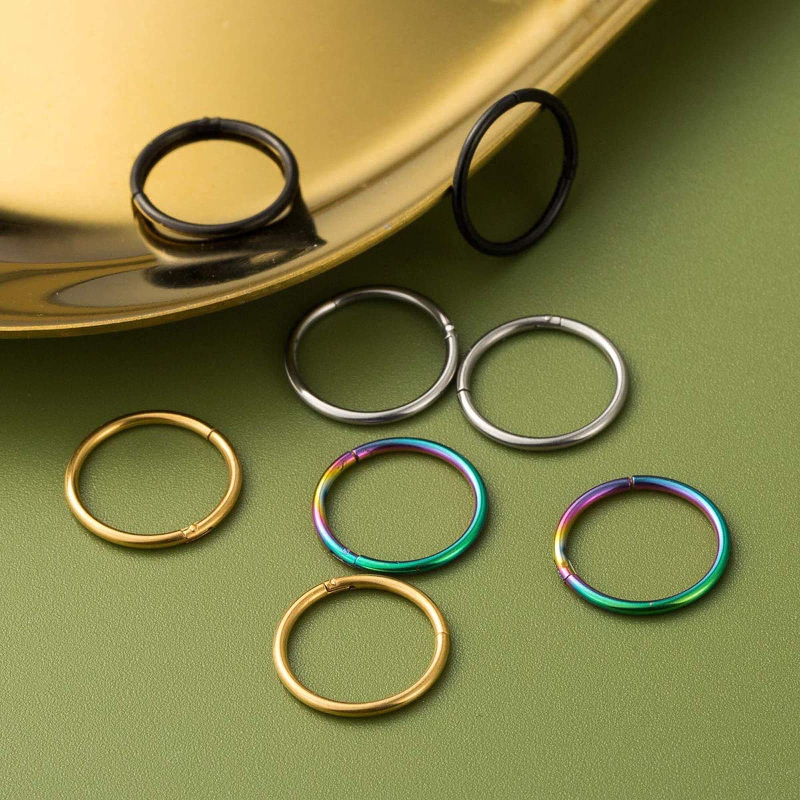 BOGKU 6pcs G23 Titanium Hinged Nose Rings Hoop 20 Gauge 7mm Nose Septum Clicker Segment Rings Cartilage Conch Tragus Helix Rook Hoop Earring Body Piercing Jewelry