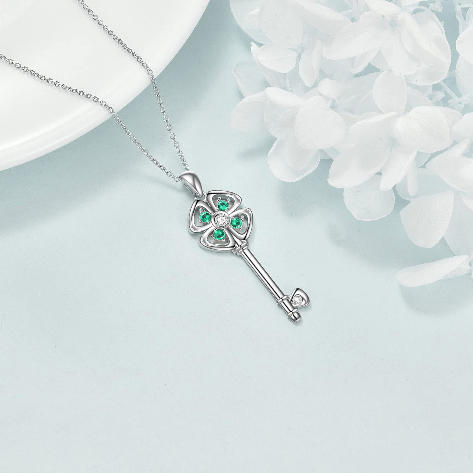 St. Patrick's Day Four Leaf Clover Necklaces Sterling Silver Wiccan Key Jewelry Irish Good Luck Gift for Women(Four Leaf Clover)