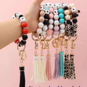 Munchewy Silicone Bead Keychain Bracelet Wristlet Personalized Name for Women House Car Keyring Holder Tassel(Oatmeal/Pearl)