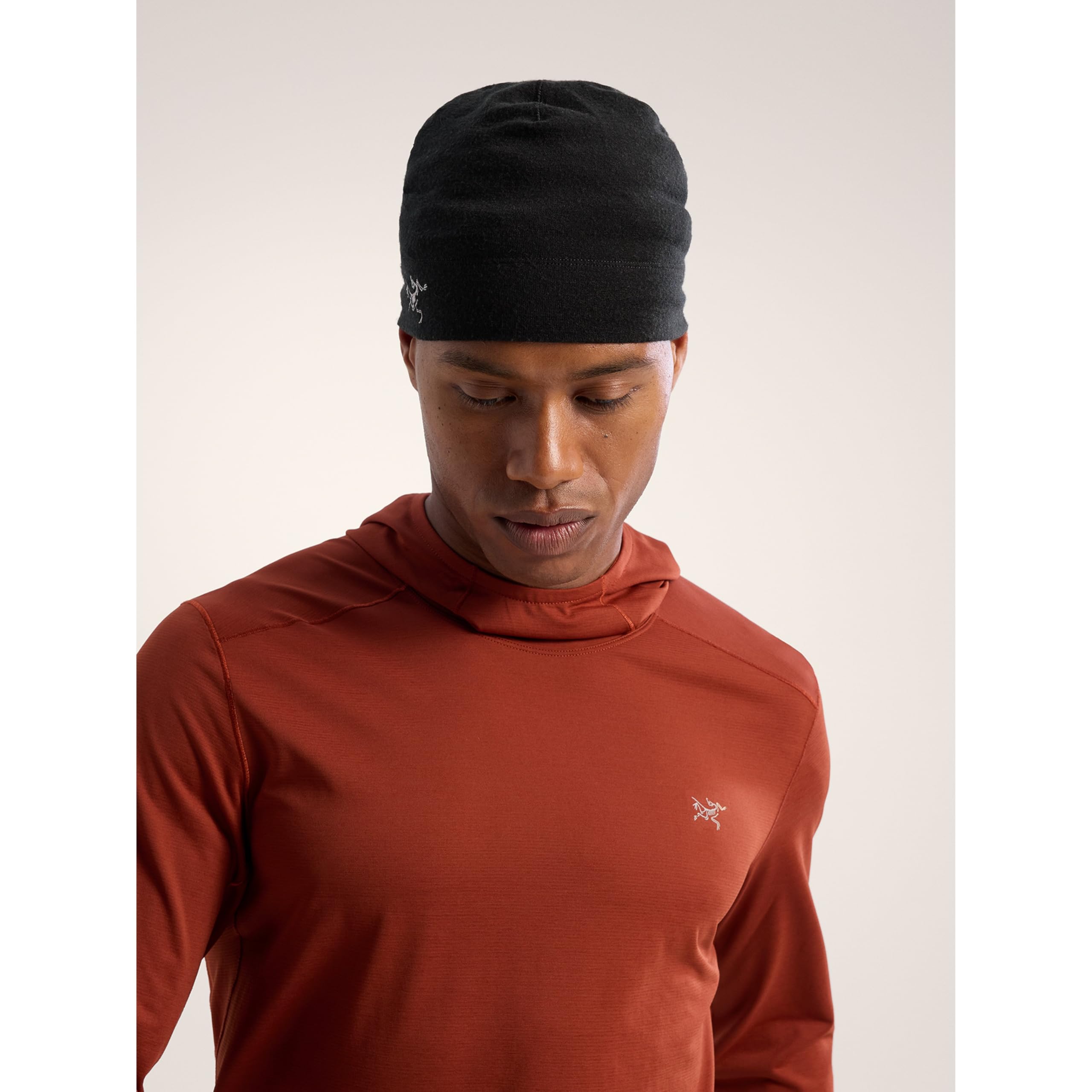 Arc'teryx Rho Lightweight Wool Toque | Streamlined Merino Wool Beanies | Thermal Efficiency, Breathable & Versatile Lightweight Beanie Hat for Various Outdoor Adventures | Black, Small Medium