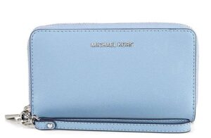 michael michael kors women's large flat phone wristlet (chambray)