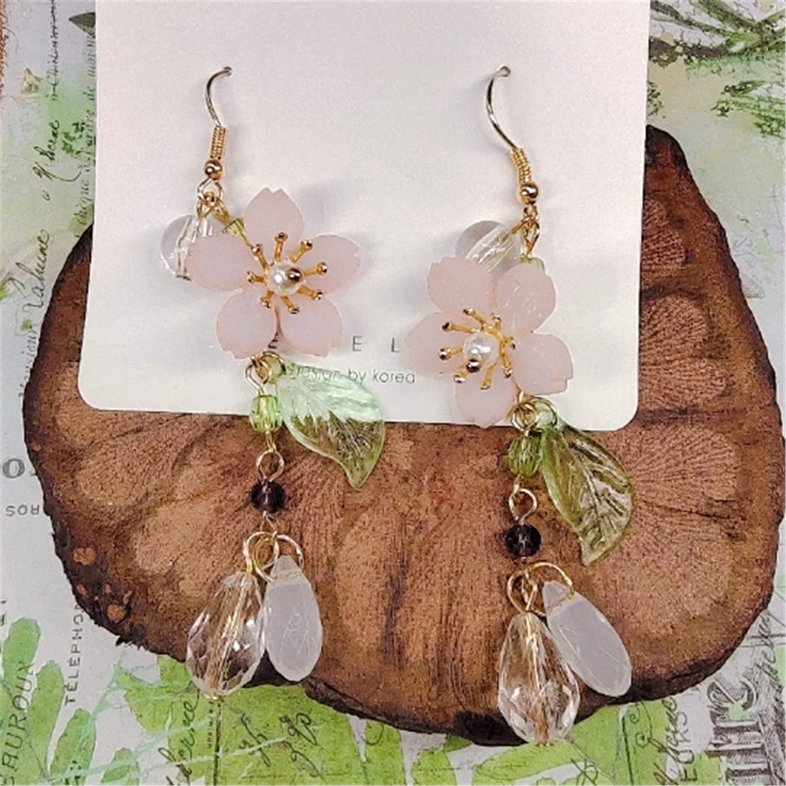 Korean Fashion Resin Sakura Leaf Drop Earring Cute Cherry Blossom Flower Petal Tassel Dangle Earring for Women Statement Holiday Party Jewelry-A cherry blossom