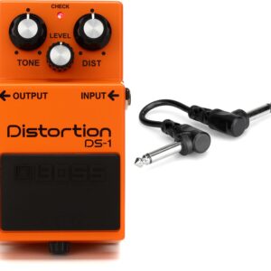 Boss DS-1 Distortion Pedal + Hosa CFS-106 Guitar Pedalboard Patch Cable - Right Angle to Right Angle - 6 inch Value Bund