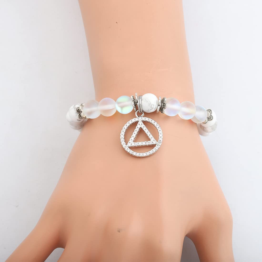 FUSTMW AA Recovery Bracelet Sobriety Gift Alcoholics Anonymous Gift AA Sober Addiction Recovery Jewelry AA Sobriety Bracelet(White)