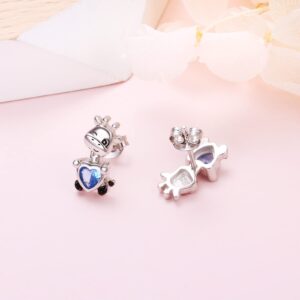 925 Sterling Silver Cute Zoo Animal Giraffe Hold Blue Heart CZ Stud Earrings Birthday Giraffe Jewelry for Women Daughter Teens Birthday Jewelry