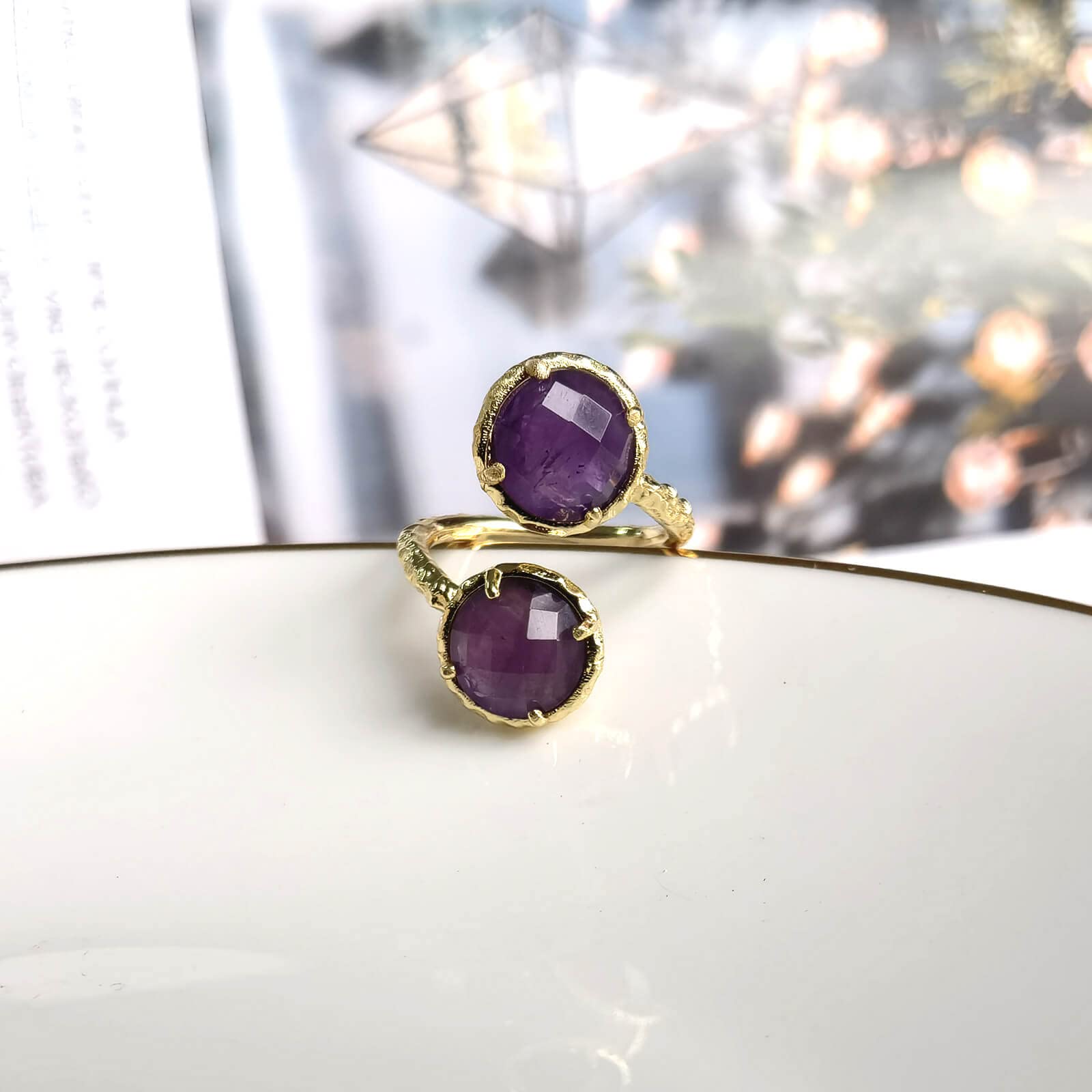 Ladywowu Amethyst Ring, Natural Purple Amethyst Rings for Women, Healing Crystal Stone Ring for Spiritual Jewelry, Bezel Set Gemstone Gold Ring for February Birthstone Jewelry