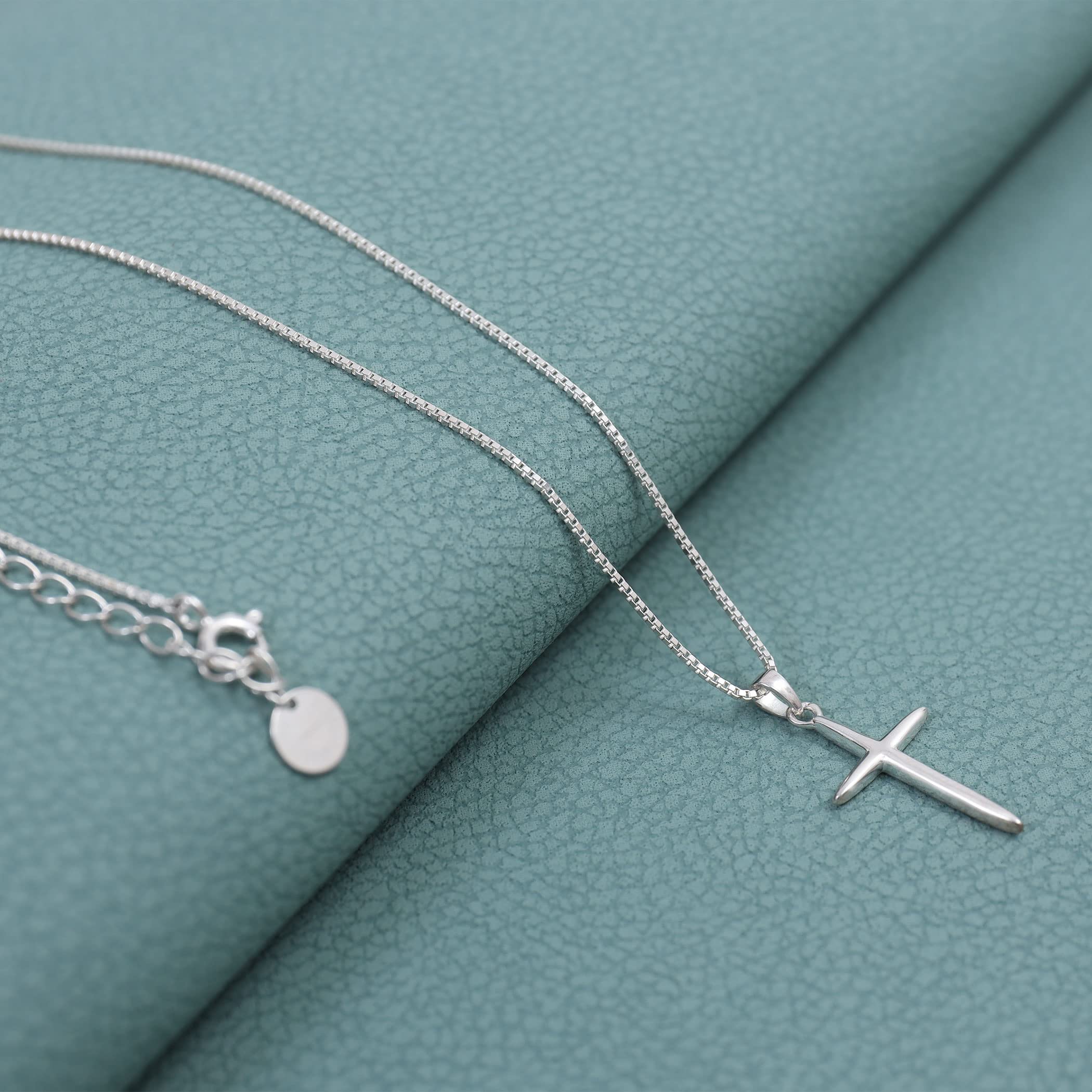 ELEGANT & PRECIOUS STRANDS 925 Sterling Silver Cross Necklace For Women, Cross Pendant Easy to Wear – Classic Silver Cross Necklaces for Women Simple Trendy Every Day Jewelry