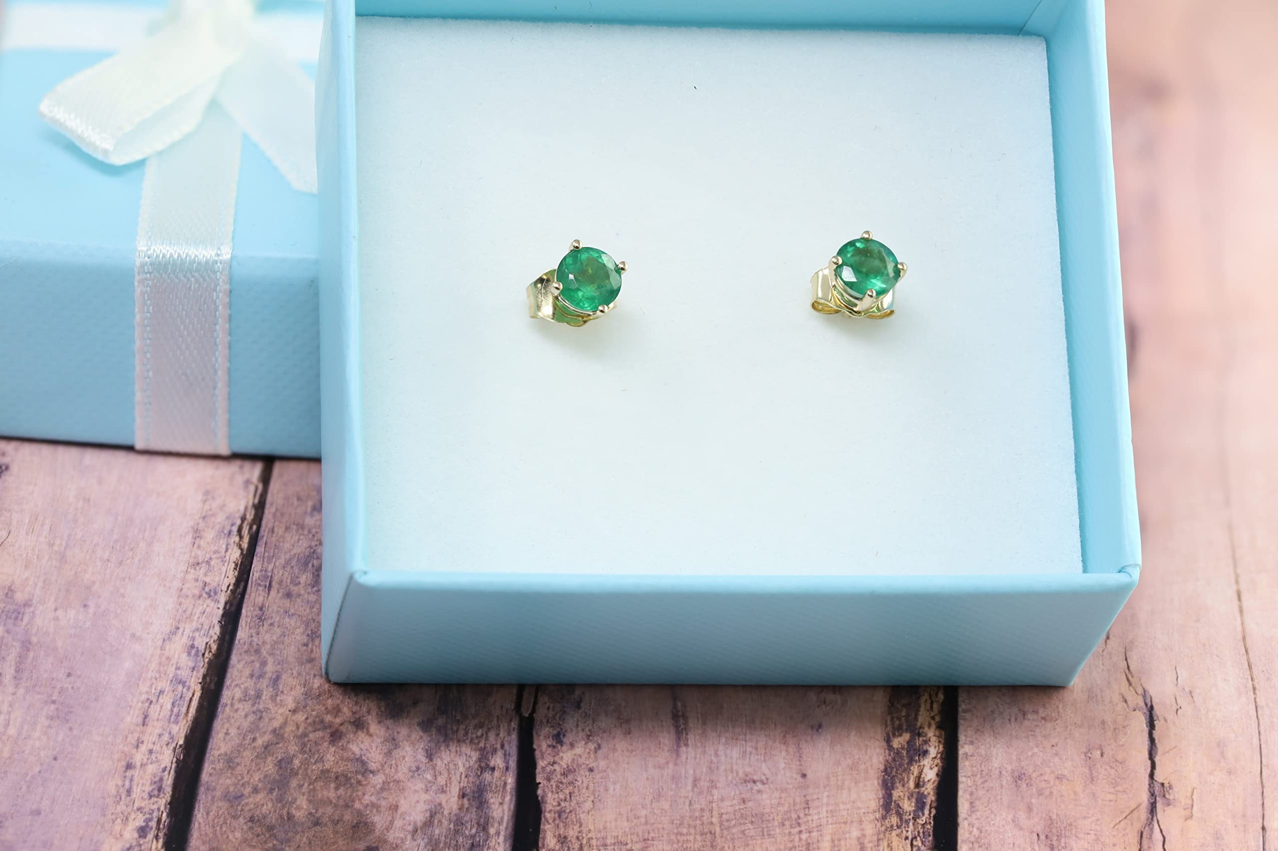 KOKAV 14K Yellow Gold Genuine Emerald 4.5mm Round Stud Earrings