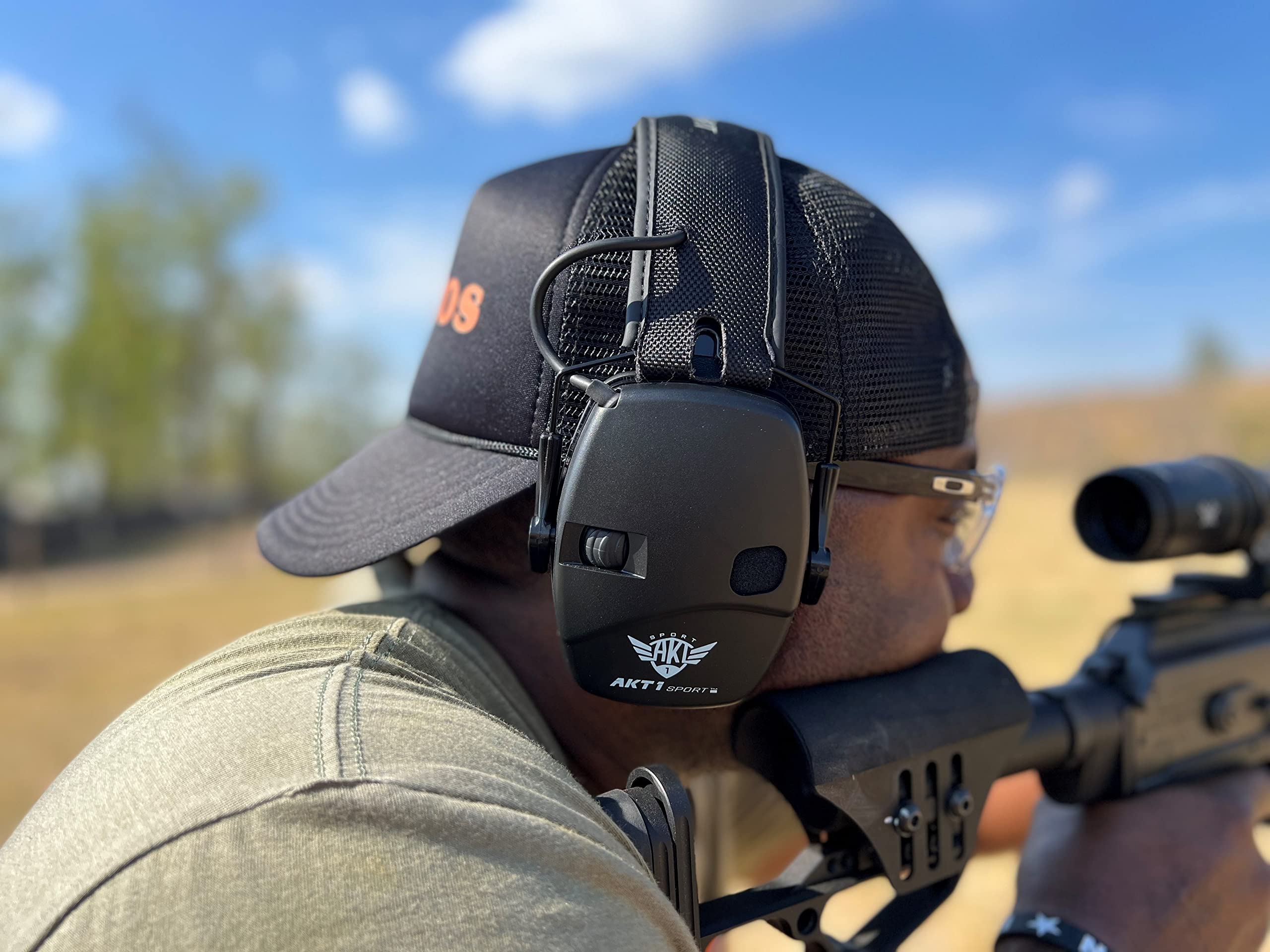 AK AKT1 Sport Cadre Low-Profile Electronic Sound Amplification Slim Safety Earmuff, For Shooting Range, Pistol, Rifle, Mowing, Construction, Work Shops, NRR 22dB