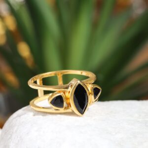 YoTreasure Black Onyx Solid 14K Gold Plated Over 925 Silver 3 Stone Ring (10)