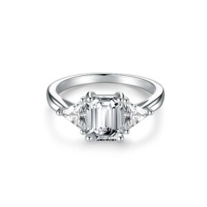 3ct moissanite 3 stone emerald cut moissanite engagement rings for women, 2-1/2 carat center emerald cut 2ct with radiant cut 1/2ct sterling silver with 18k white gold plated d color vvs1 clarity wedding ring anniversary promise ring for her size 7